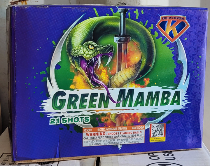 Green Mamba - Blue Fuse Fireworks – BlueFuse Fireworks